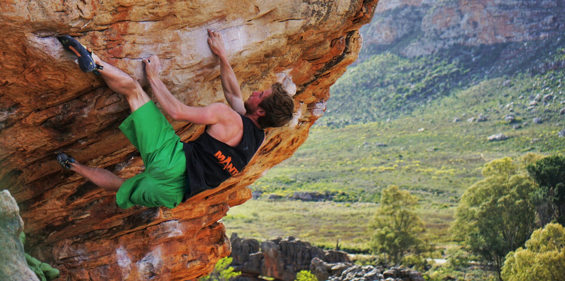 Mantle Climbing | Maximilian Karrer | Athletenprofil
